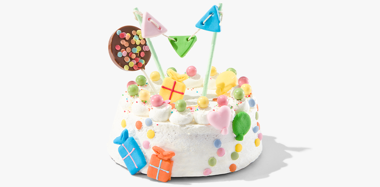 Versier je eigen confetti taart met HEMA